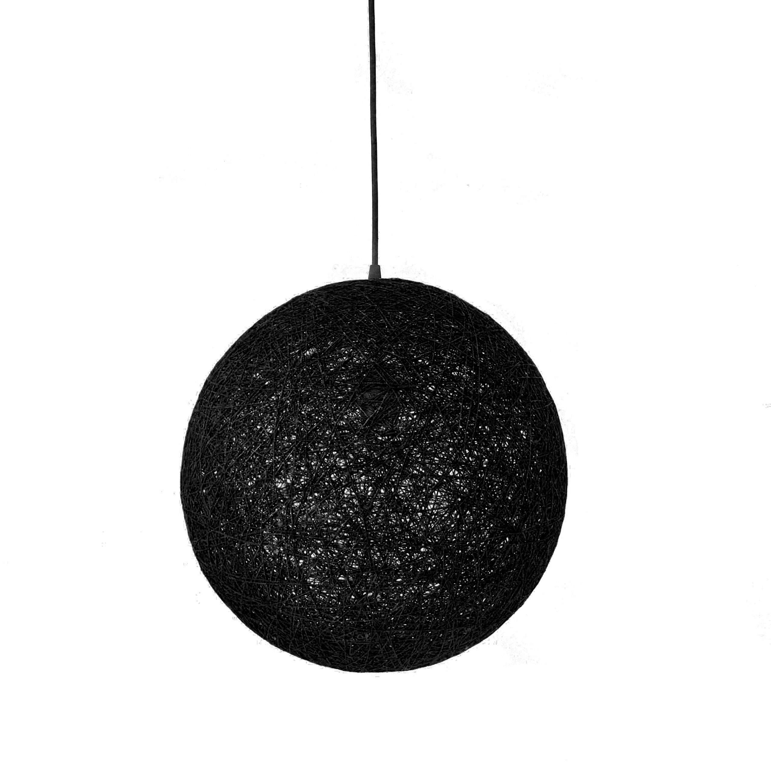 Suspension ronde en corde et fil de coton. Style nordique et design ...