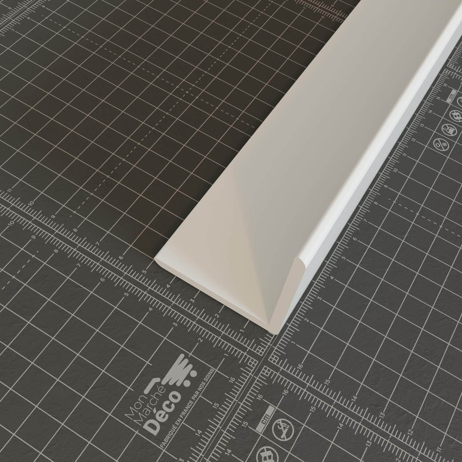 Baguette d'Angle PVC Cellulaire 50 mm - Longueur 1 m - Blanc | Leroy Merlin