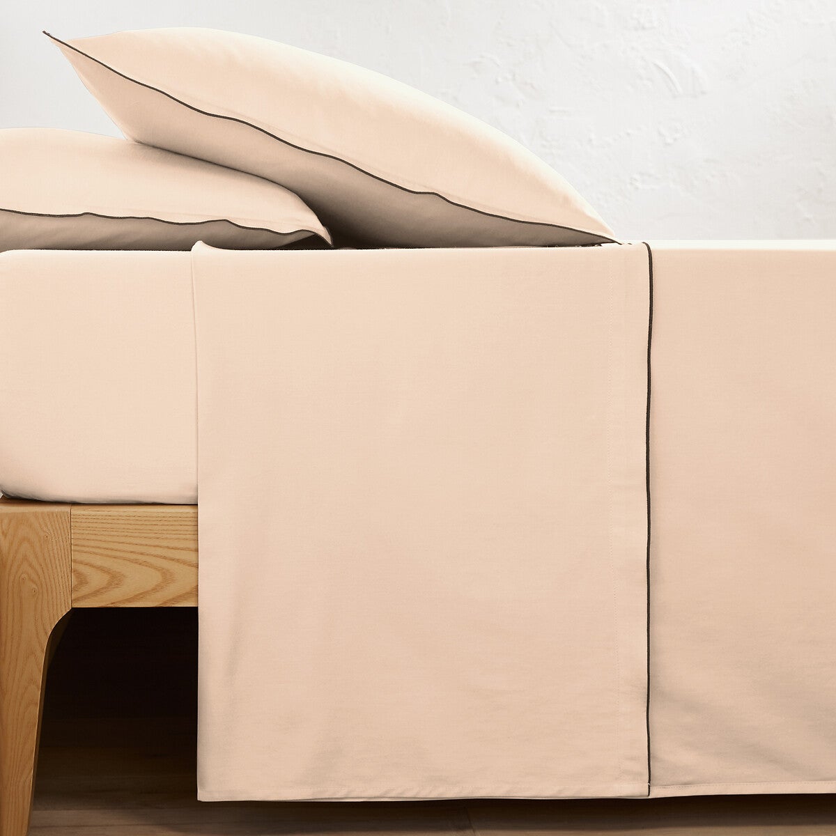 Drap plat satin de coton lavé, Victor uni - Nude - 240 x 290 cm | Leroy Merlin