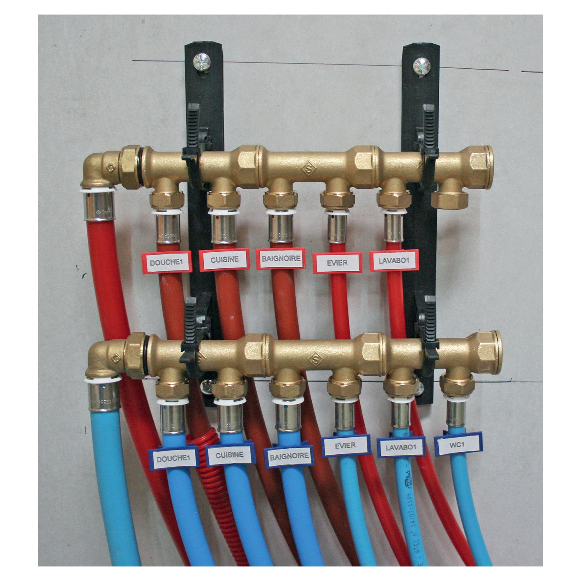 Kit supports universels pour collecteur de distribution | Leroy Merlin
