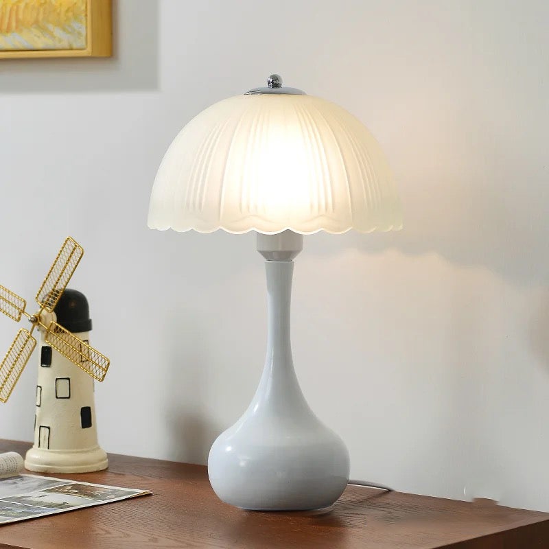 Lampe de table LED, lampe de chevet décorative avec abat-jour en verre ...