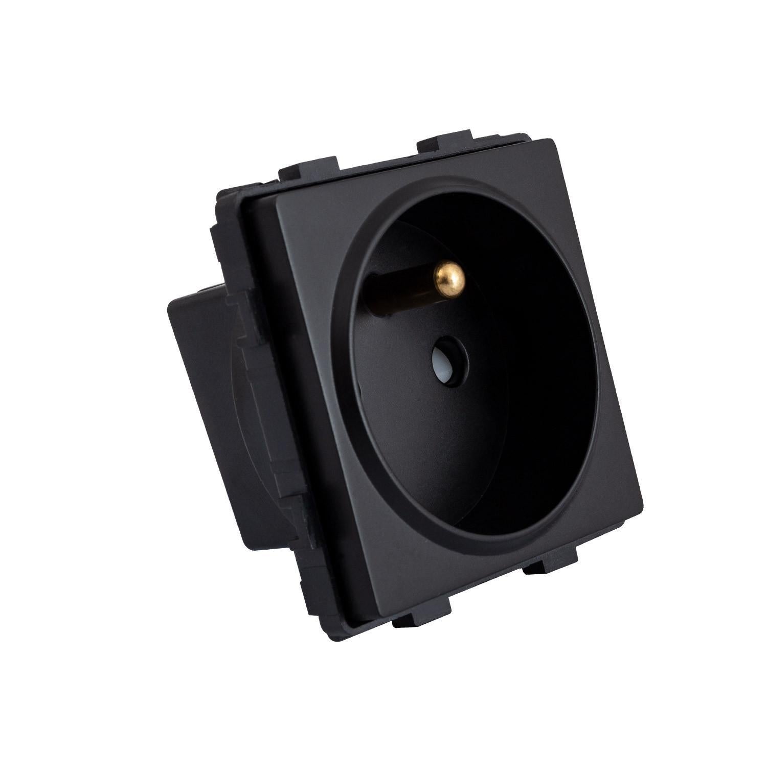 Prise Type E Modern Noir | Leroy Merlin