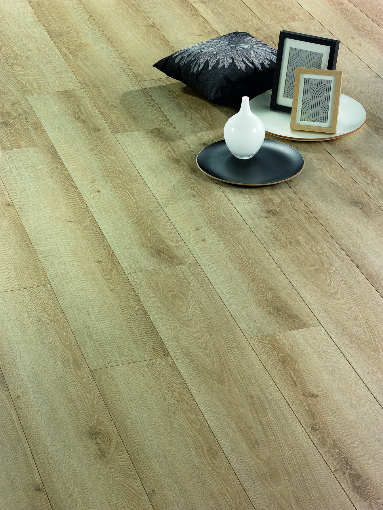 Parquet stratifié 12 mm JEFFERSON SOLID PLUS | Leroy Merlin