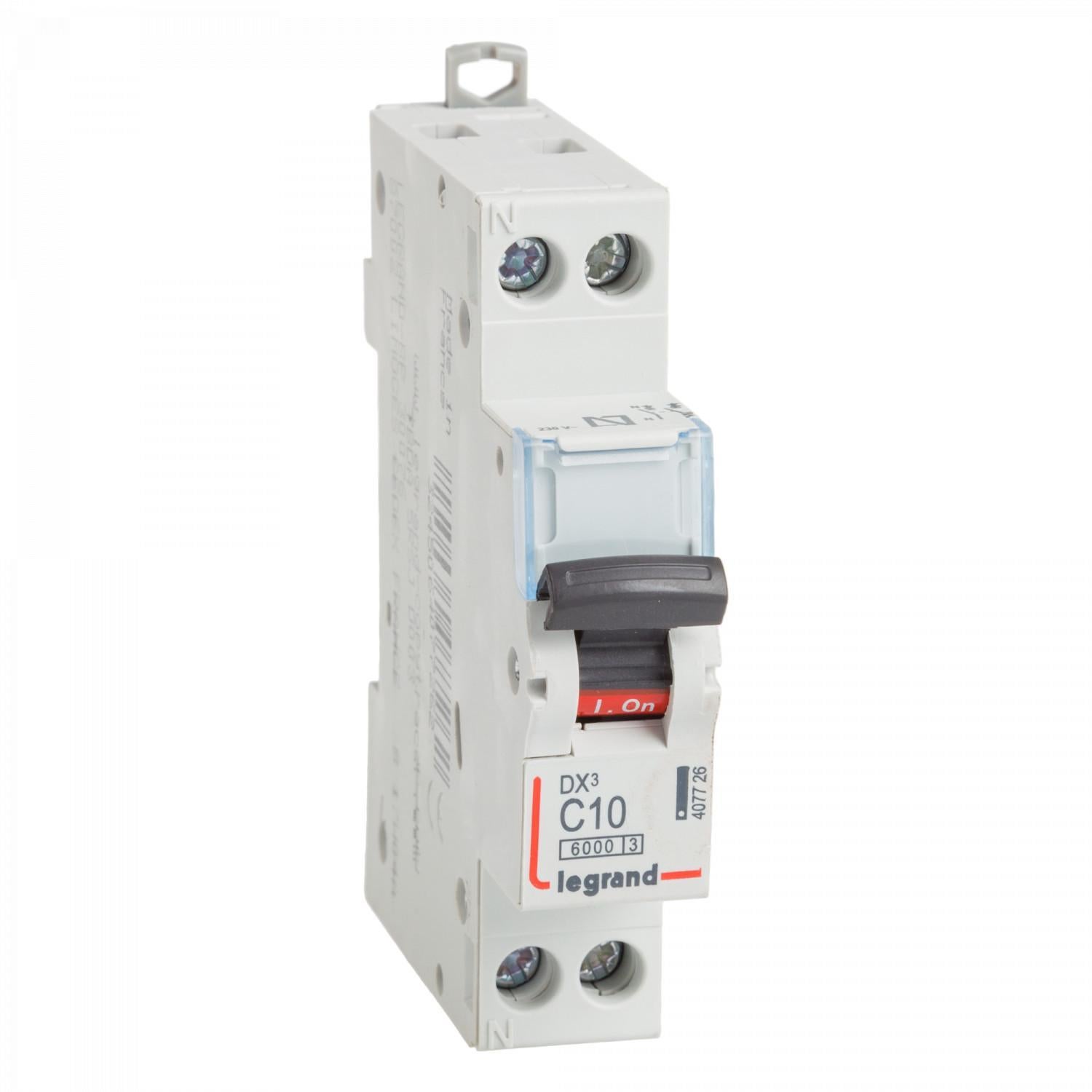 Disjoncteur DX3 6/10kAP N C10 1 module | Leroy Merlin