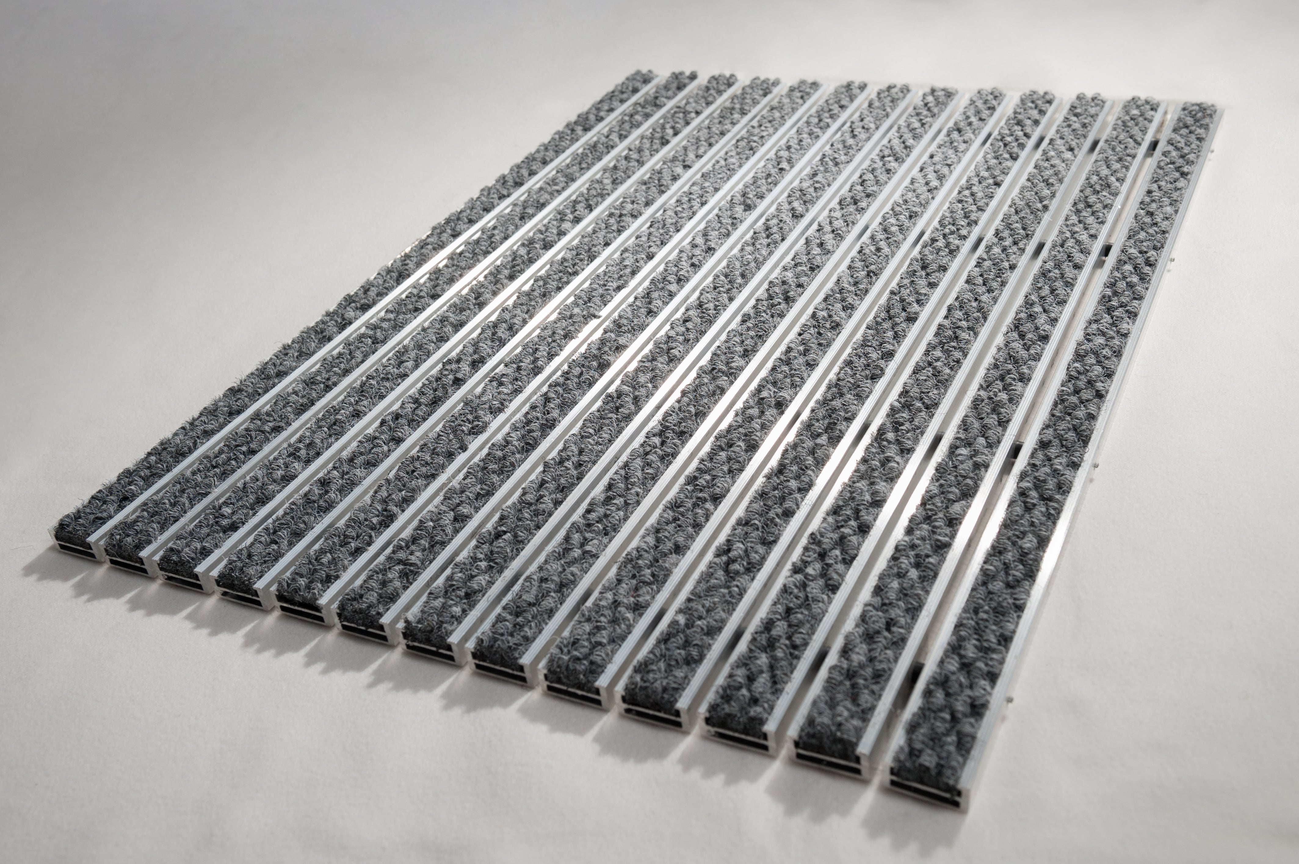 Tapis d'entrée encastrable 17R + cadre de 20 mm - 60cm x 40cm - Coloris ...