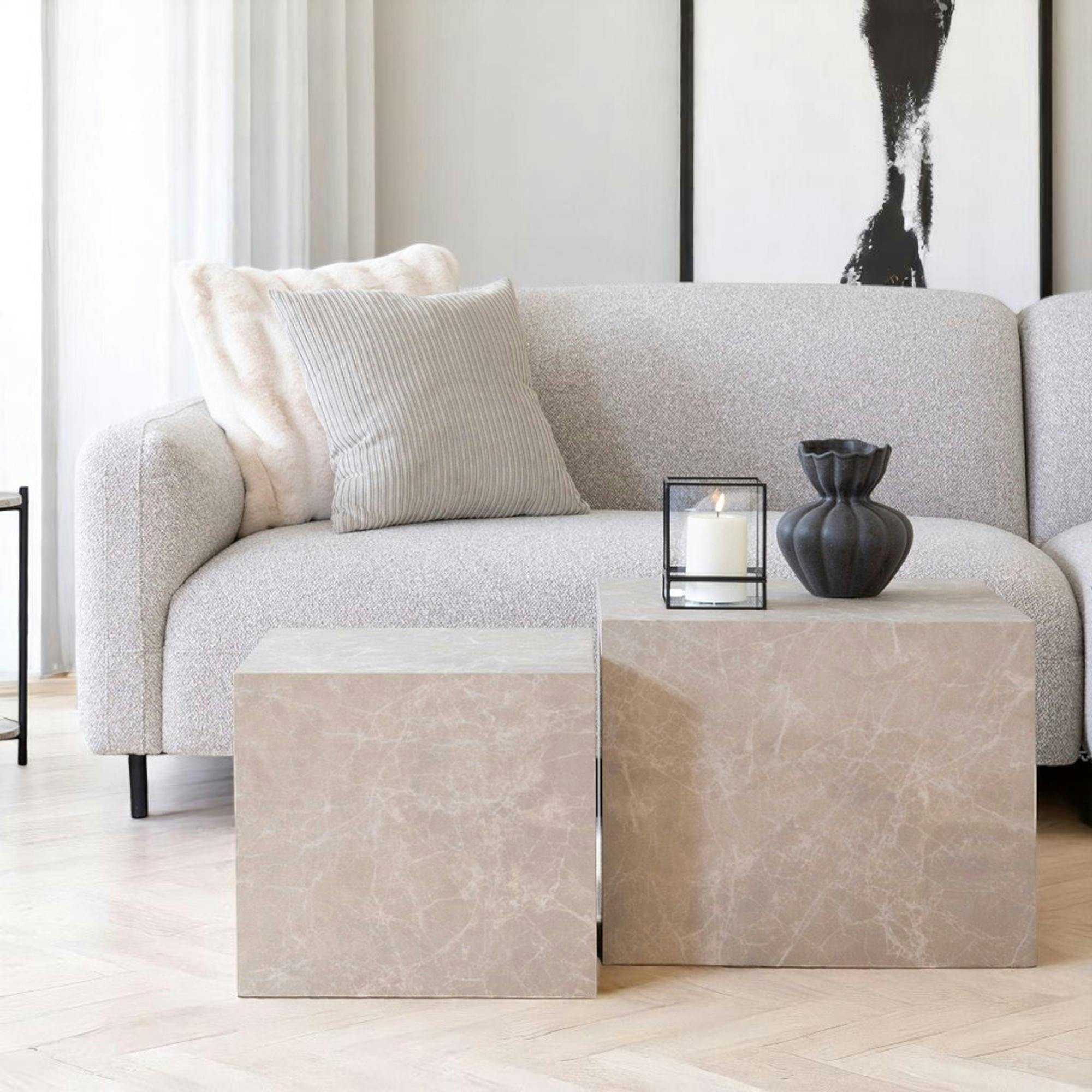 Table basse effet marbre beige - set de 2 cubes design TRINITE | Leroy ...