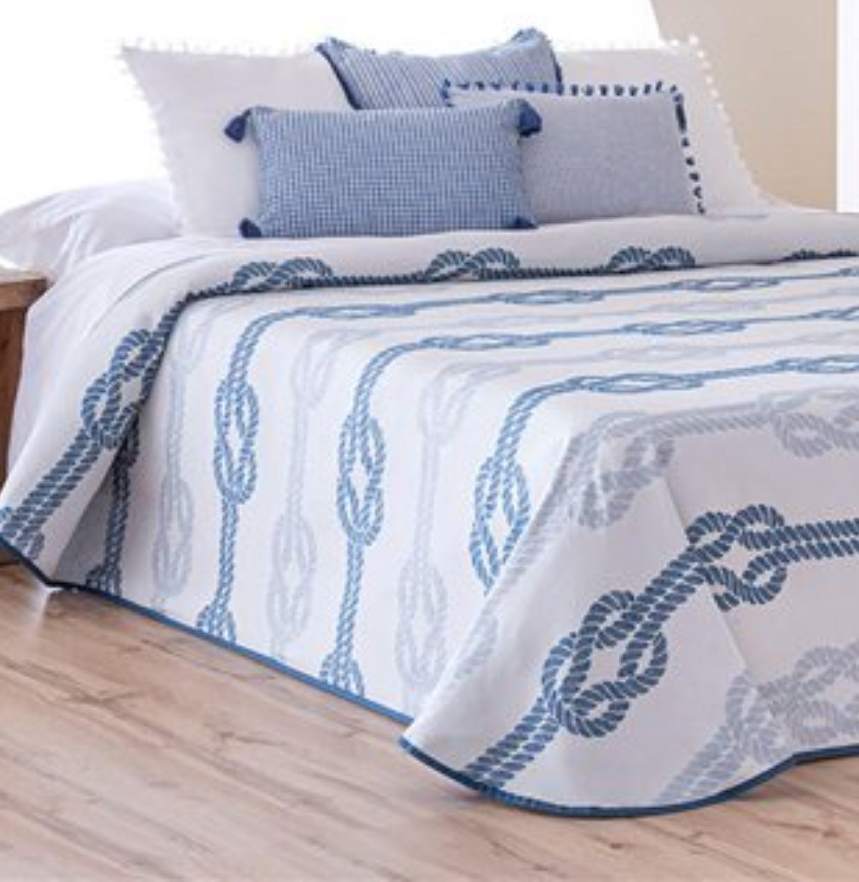 Colcha Reversible Nudos para primavera y verano. Color Azul. Para cama ...