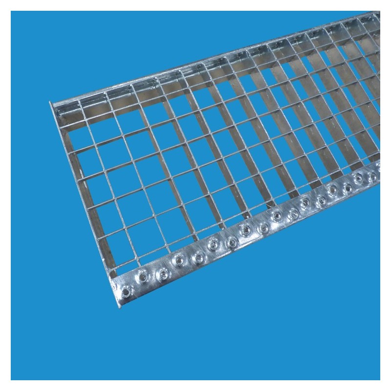 Marche Caillebotis acier galvanisé - 800 mm x 270 mm | Leroy Merlin