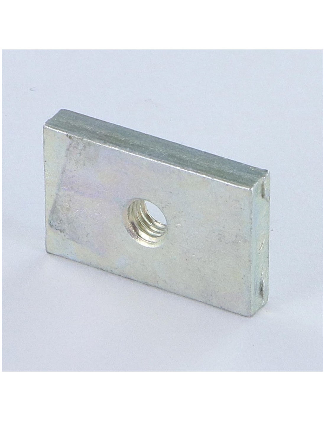 Ecrou Rectangulaire M8 15X24X4 Acier zingué-1 pièce | Leroy Merlin