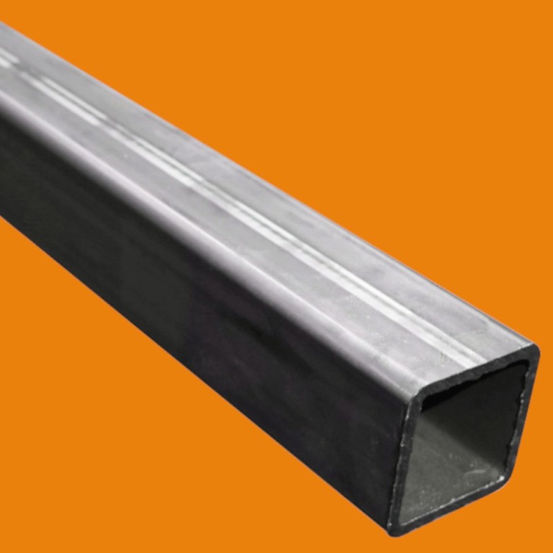 Tube carré acier 9 x 9 cm ep. 0,3 cm long. 4 mètres | Leroy Merlin