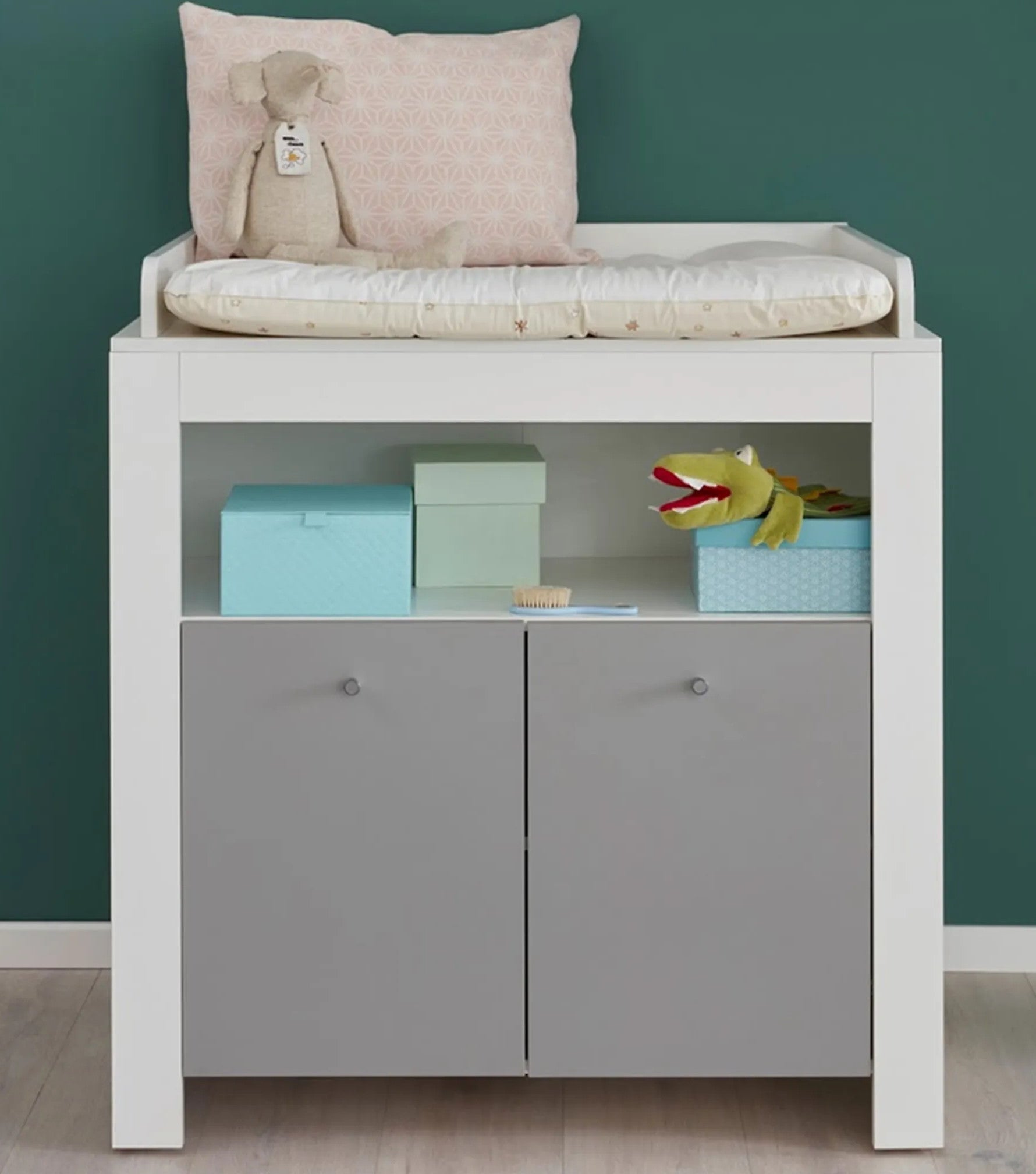 Commode bébé 2 portes avec plan à langer mélaminé gris et blanc Evans ...