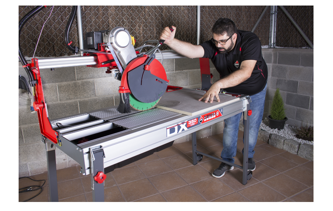 Coupeuses électriques laser et à niveau DX-350-N Zero Dust RUBI - 130 ...