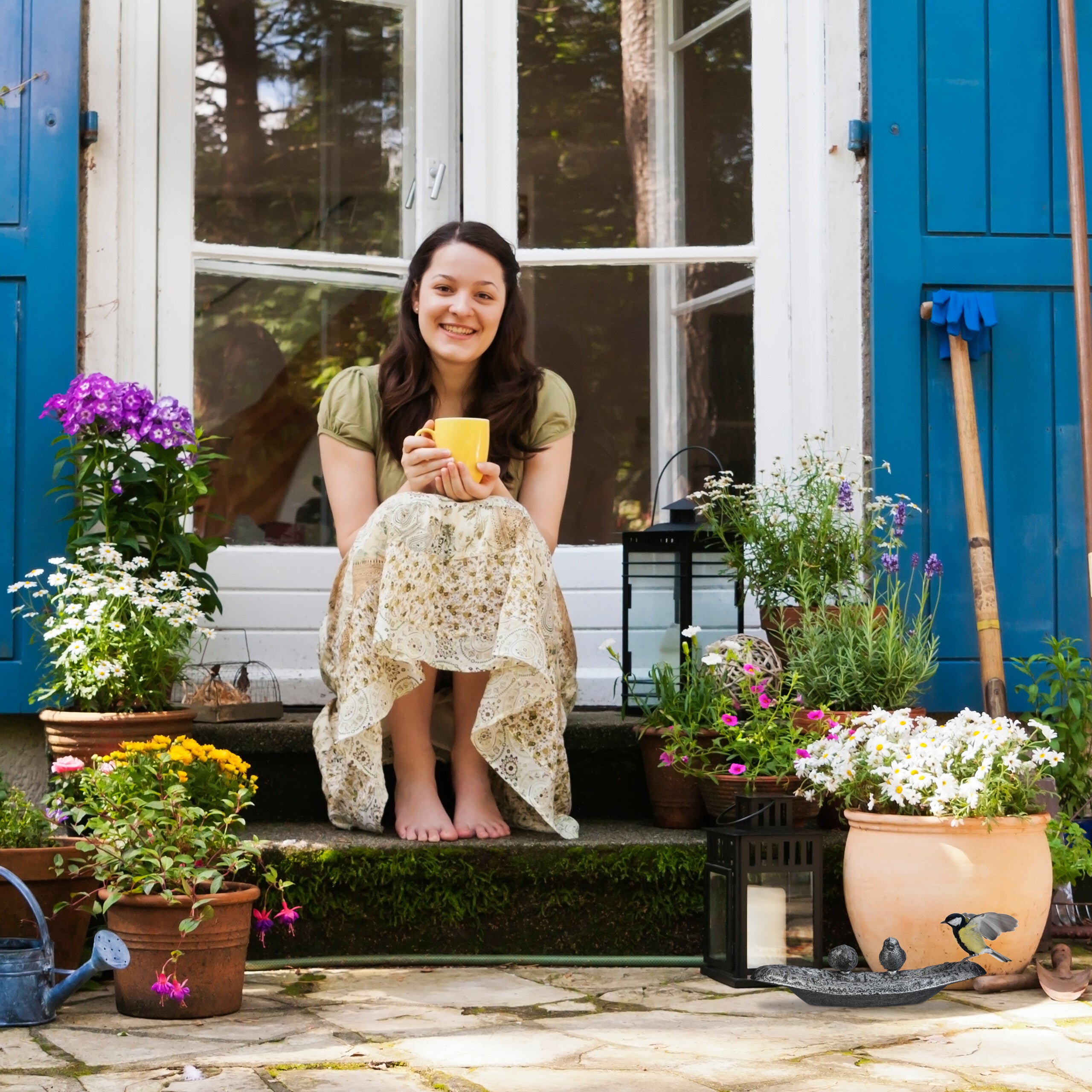 Relaxdays Bain d'oiseaux en fonte de fer, décoration pour le jardin, H ...