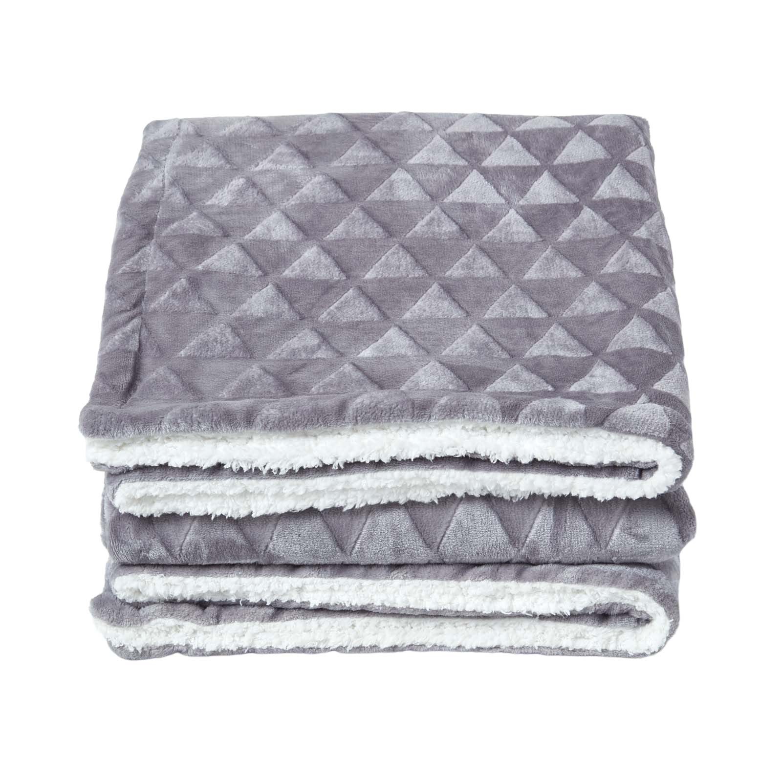 Homescapes Plaid polaire Gris clair et revers sherpa, 160 x 200 cm ...