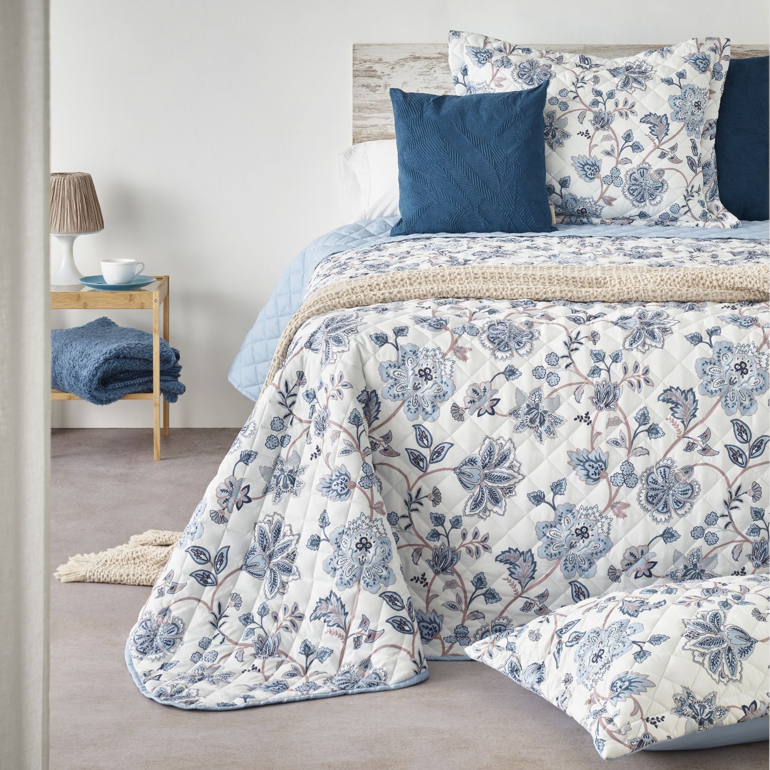 Colcha Bouti Primavera Desad Cama 90cm Donegal Collections | Leroy Merlin