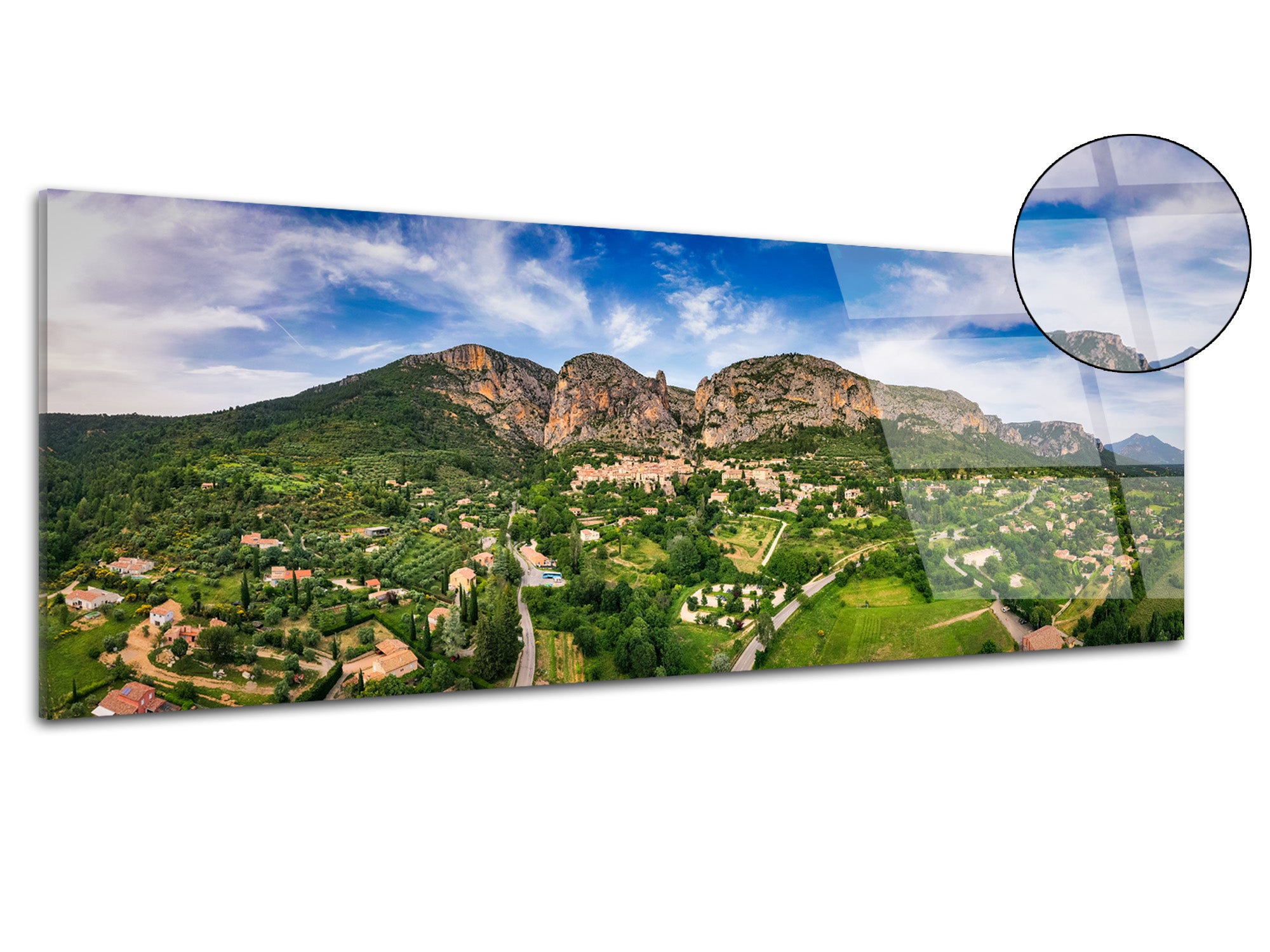 Tableau plexiglas déco panorama sur Moustier Sainte Marie | Leroy Merlin