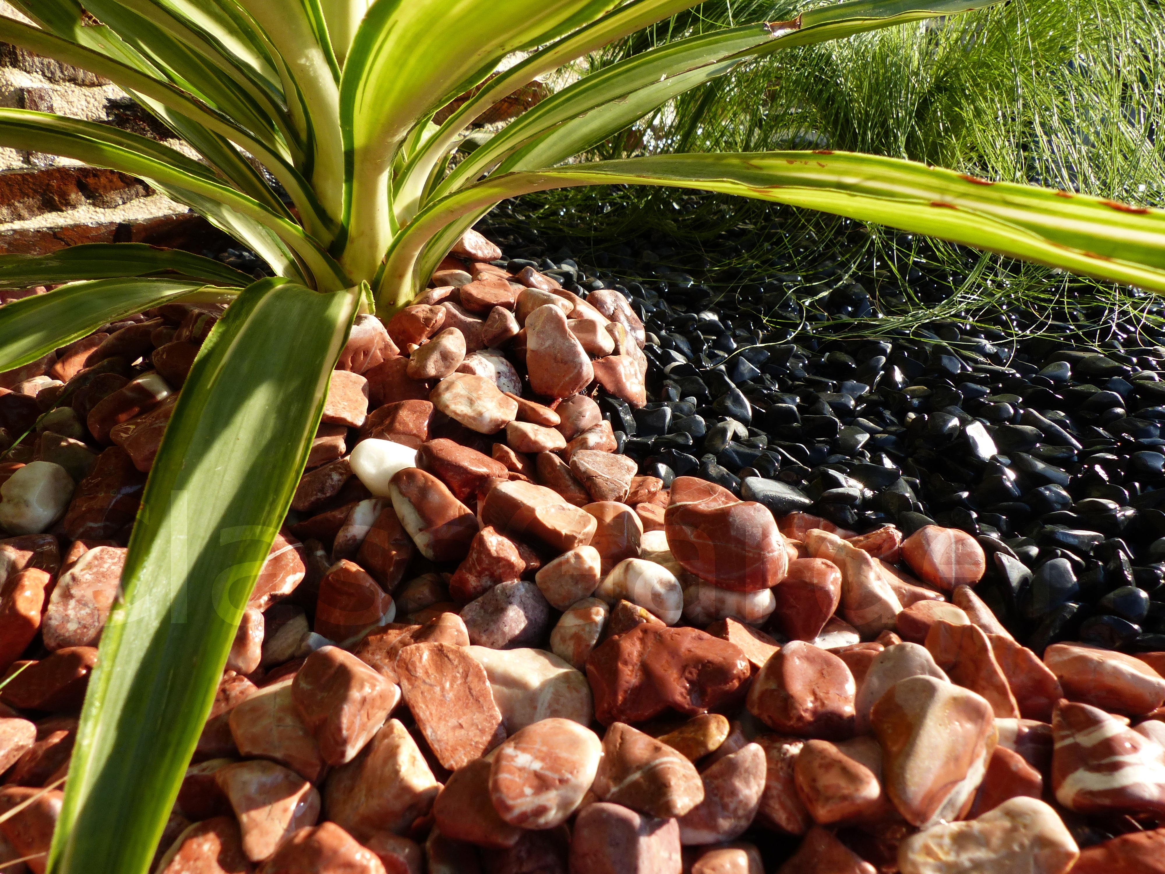 Galet Rouge 12-24 Pack de 10 M² - 20 sacs - 400 kg | Leroy Merlin