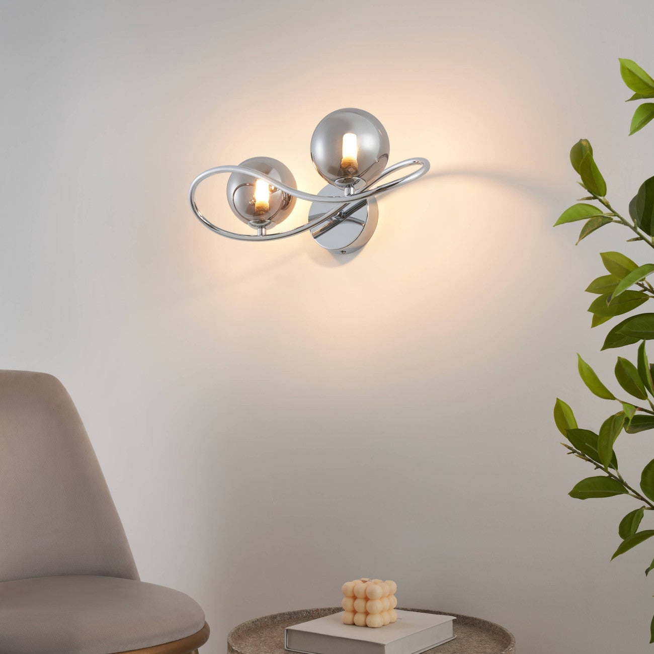 Applique da parete cromata design con doppio vetro fumé - Novale ...