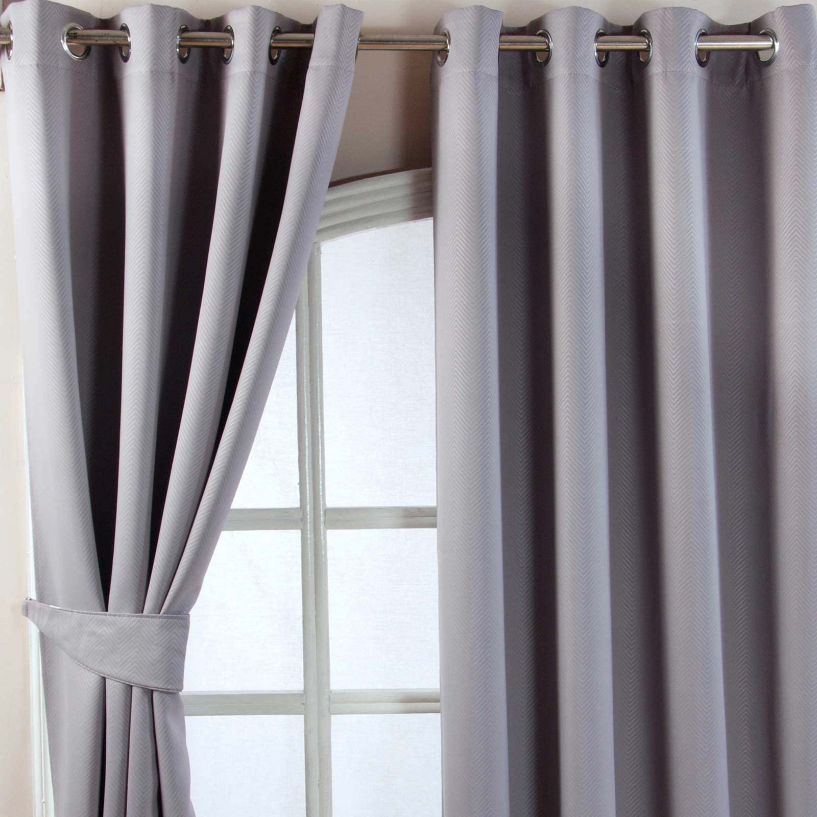 Homescapes Rideaux à oeillets Occultant - Gris - Motif chevron 228 x ...