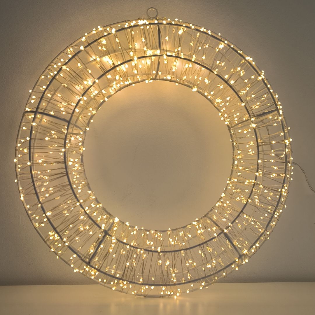Corona Luminosa 3D de Navidad 50cm 960 Leds Luz Cálida 3000k | Leroy Merlin