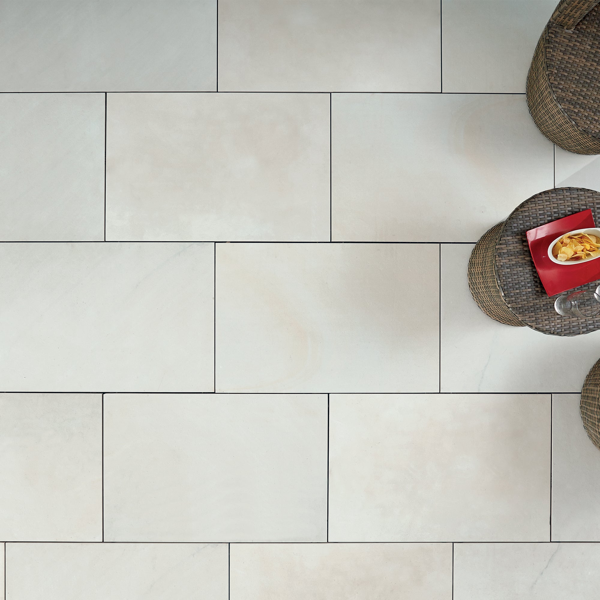 Dalle sol extérieur grès cérame Premium effet pierre blanche Vicenza l ...