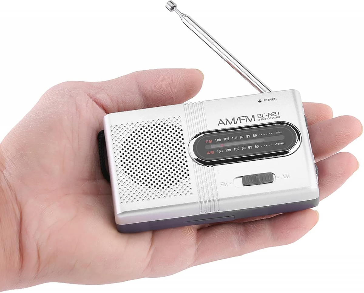 Mini radio stéréo portable - AM/FM, fonctionne sur piles, antenne ...
