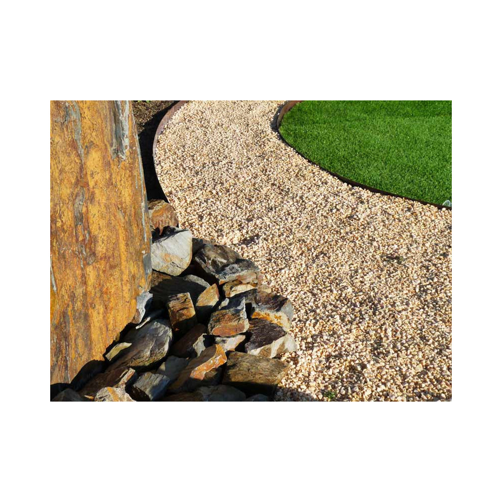 Gravier marbre rose 8-15 en sac de 20kg | Leroy Merlin