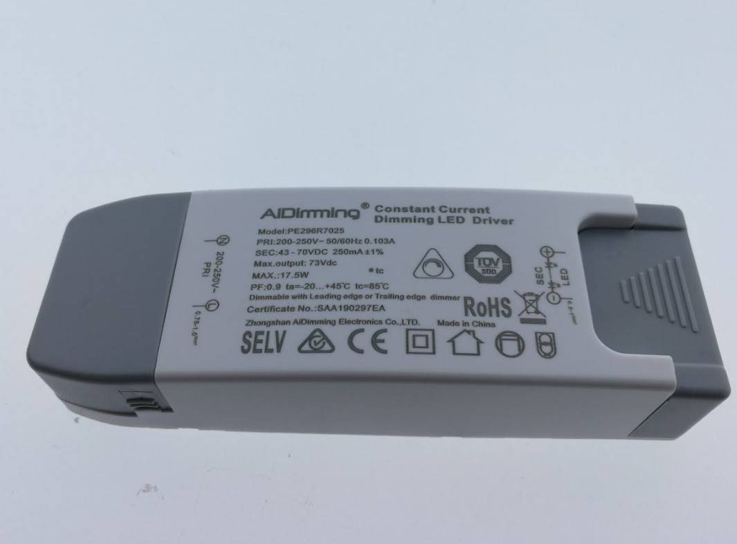Driver LED dimmable TRIAC 43-70V-DC 250ma 20W | Leroy Merlin