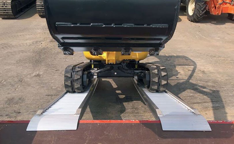 Longueur de rampe 5.00m - Hauteur à franchir de 1500mm - charge max par ...