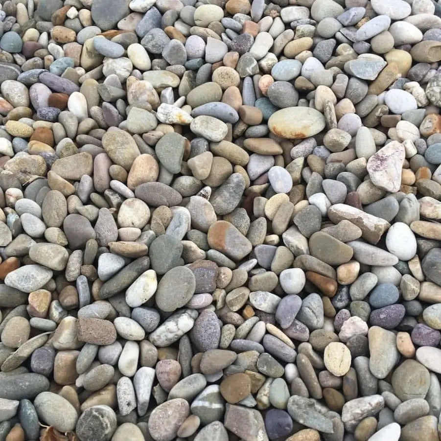 Canto rodado Rio Gris / Saco 20 kg. / 40-80 mm | Leroy Merlin
