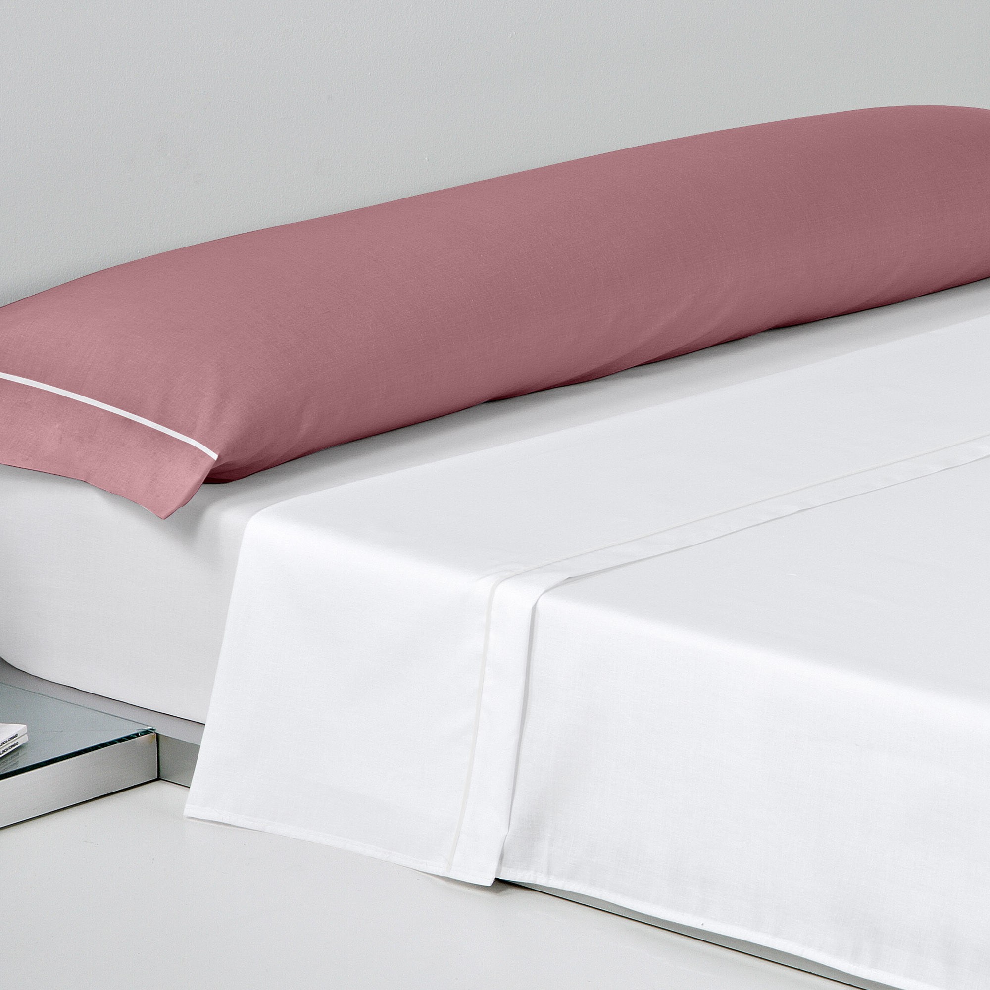 FUNDA ALMOHADA PERCAL 200H BURDEOS-BLANCO 100% VIVO - 80 - BURDEOS | Leroy Merlin