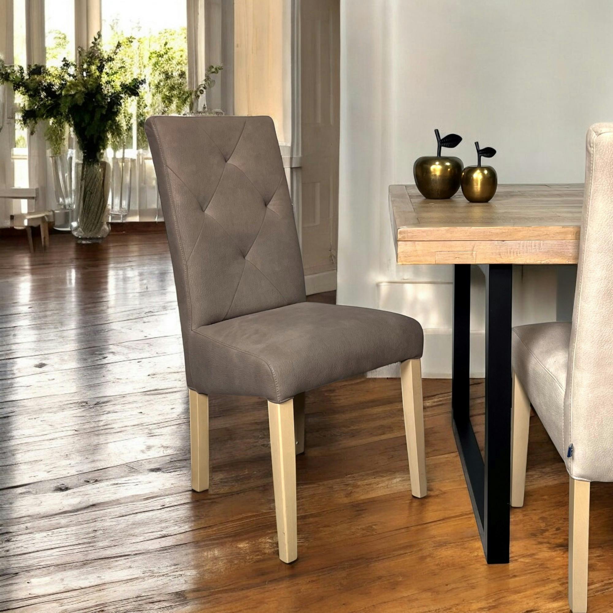 Chaise salle à manger taupe capitonnée MANOIR | Leroy Merlin