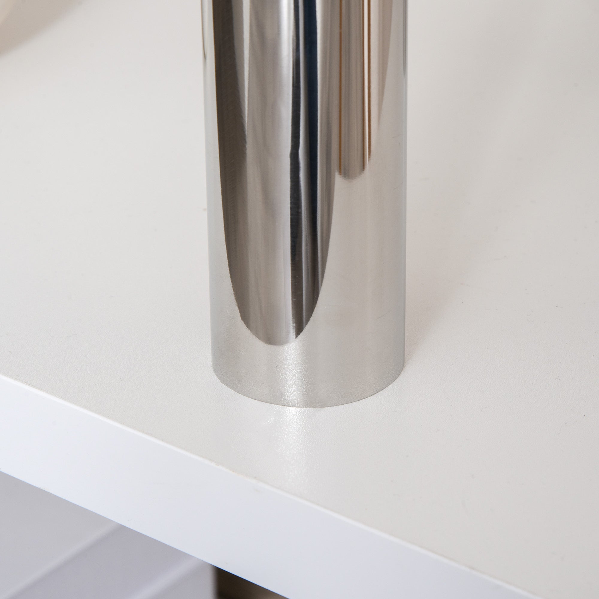 Escritorio esquinero moderno de madera con cajón, armario y estantes ...