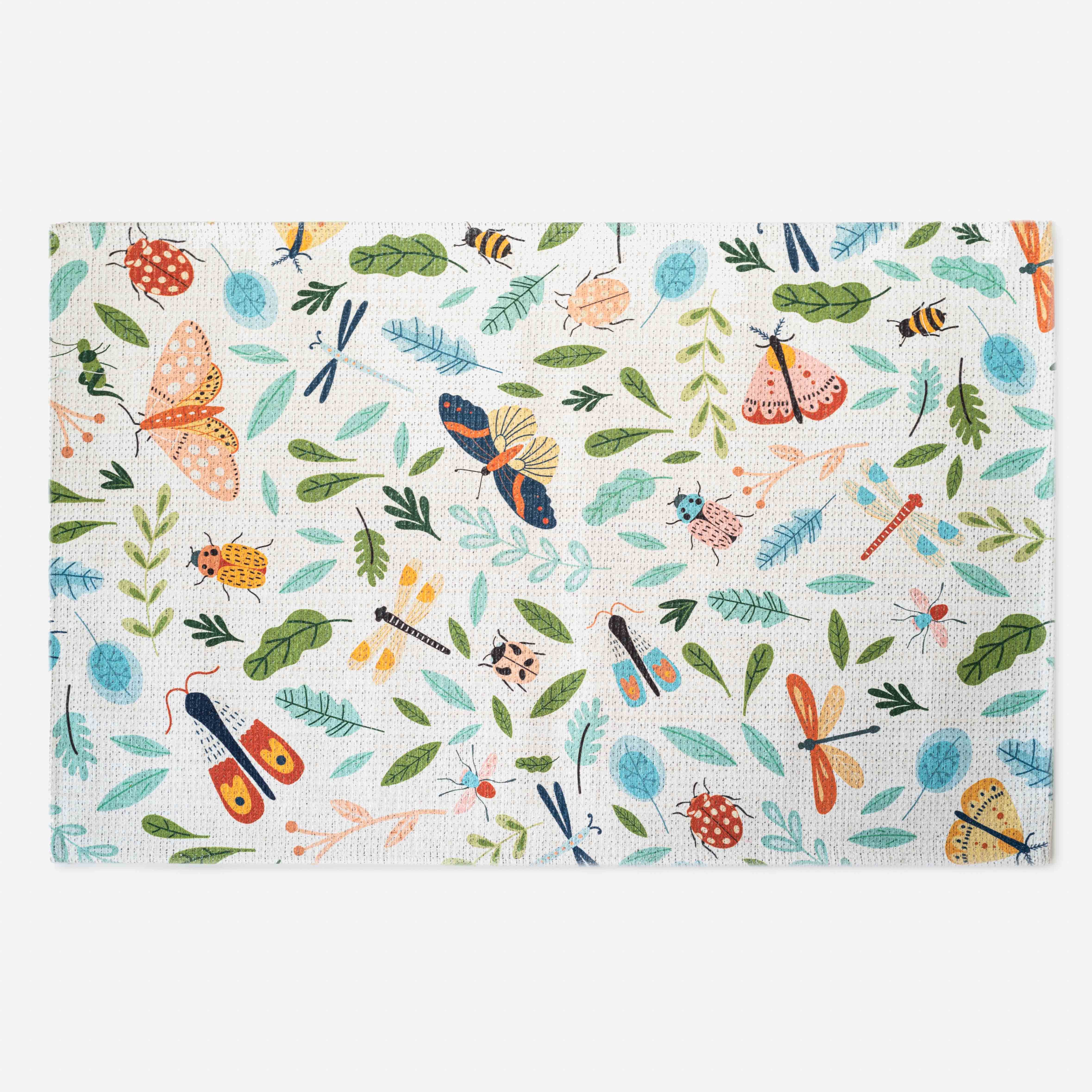 TAPIS ENFANT BLANC INSECTES 115X163CM | Leroy Merlin