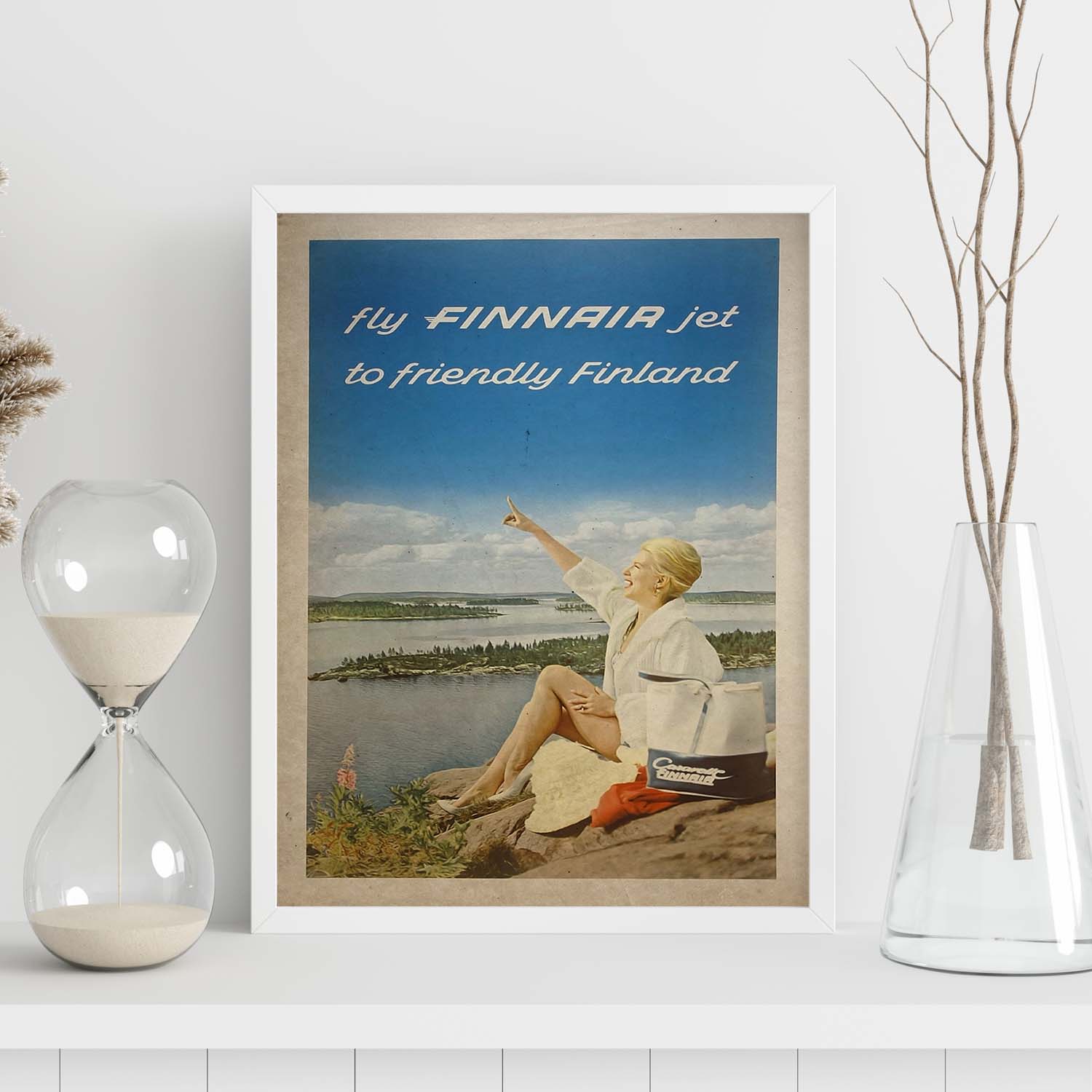 Affiche Vintage De Finnair. Avec Des Images Publicitaires Vintage Et ...