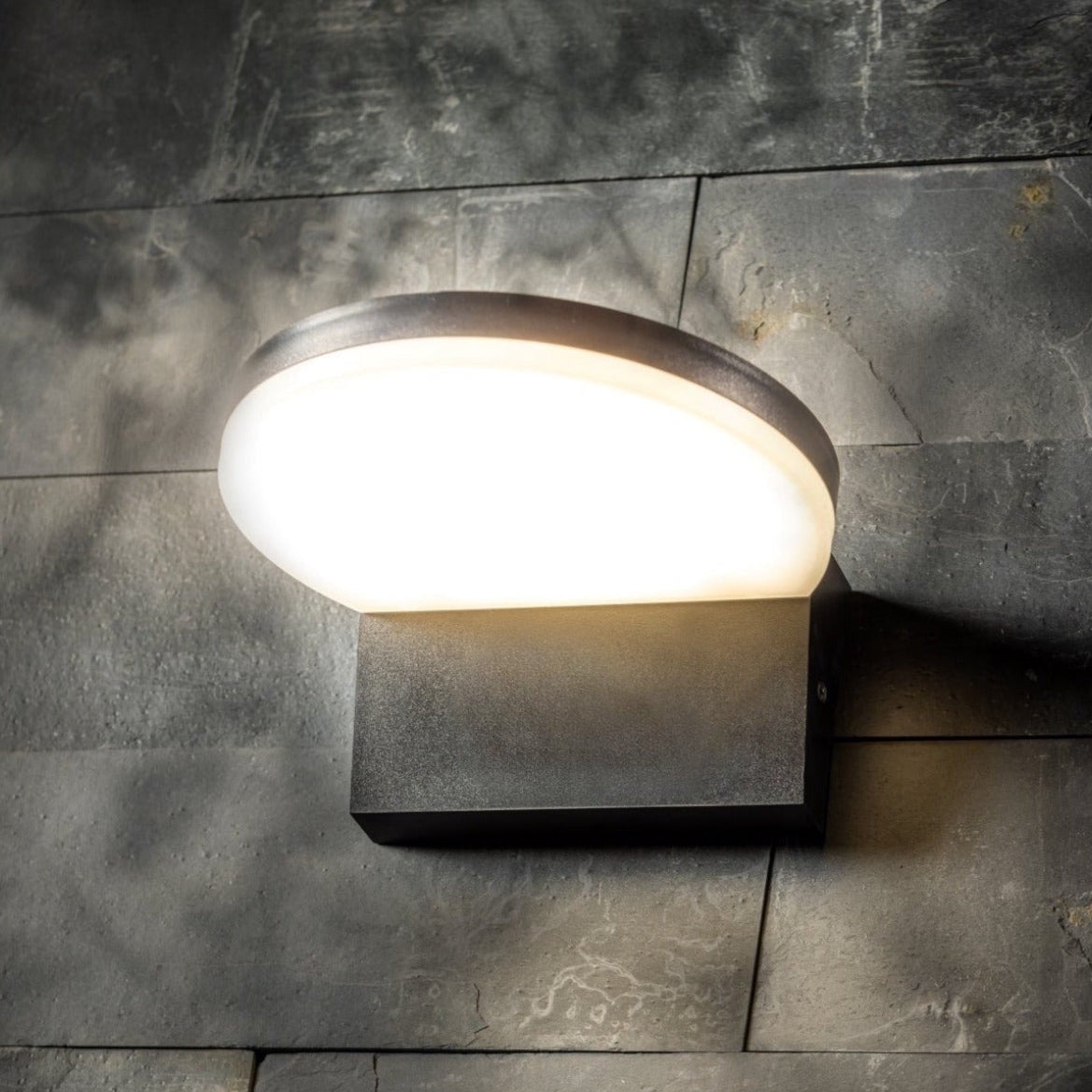 CGC Lighting AUBREY aplique de pared LED curvado negro 4000k blanco ...