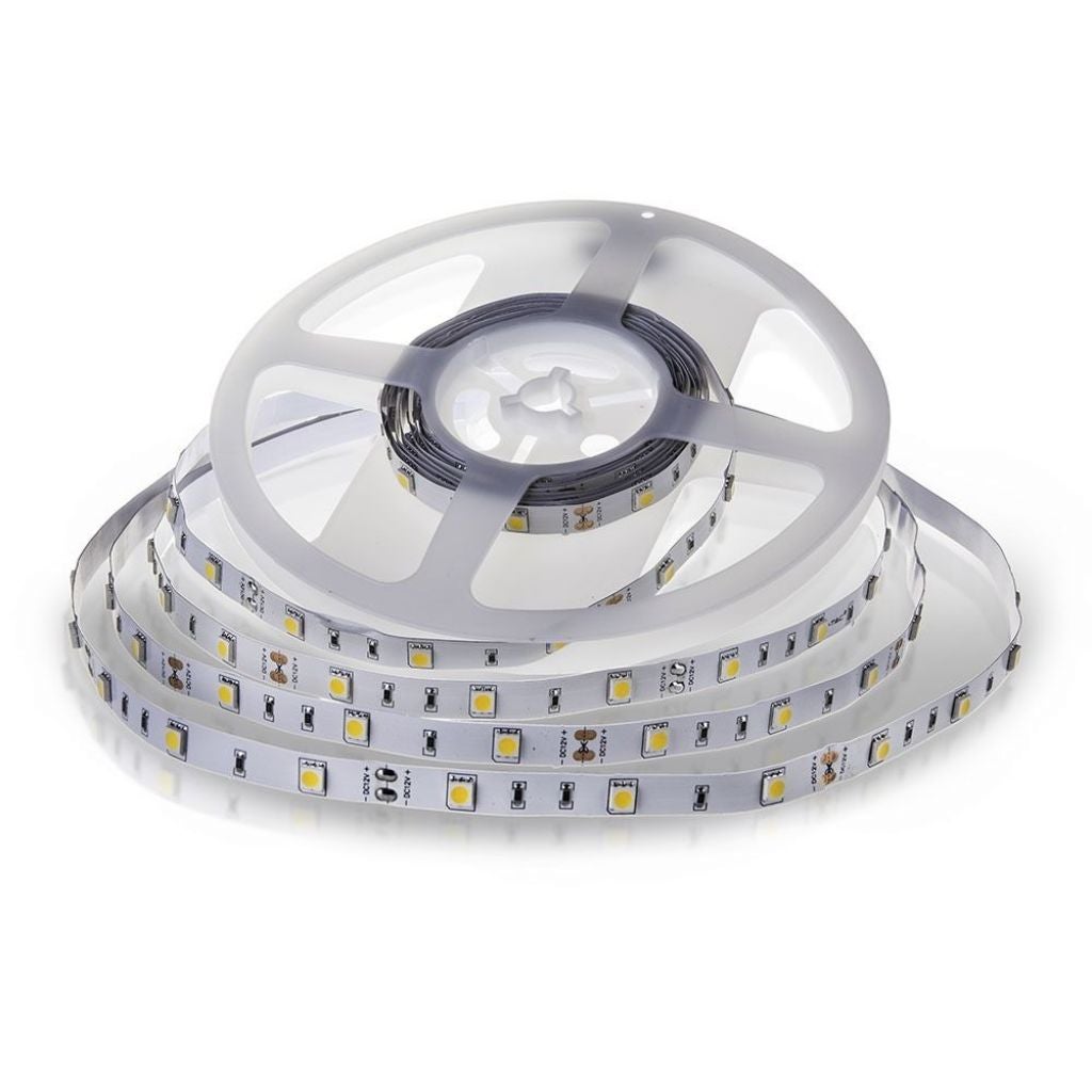 Bande LED SMD5050 4,8W/m 5m 30 LED/m 12V 3000K IP20 10mm | Leroy Merlin
