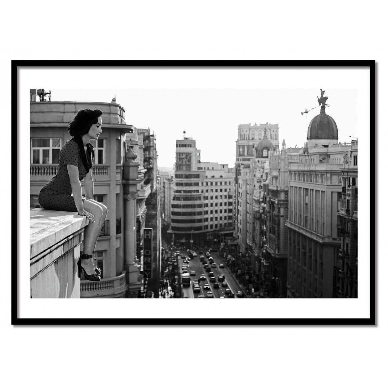 Affiche d’art et cadre noir 30 x 40 cm - Mad Madrid - Alejandro Marcos ...