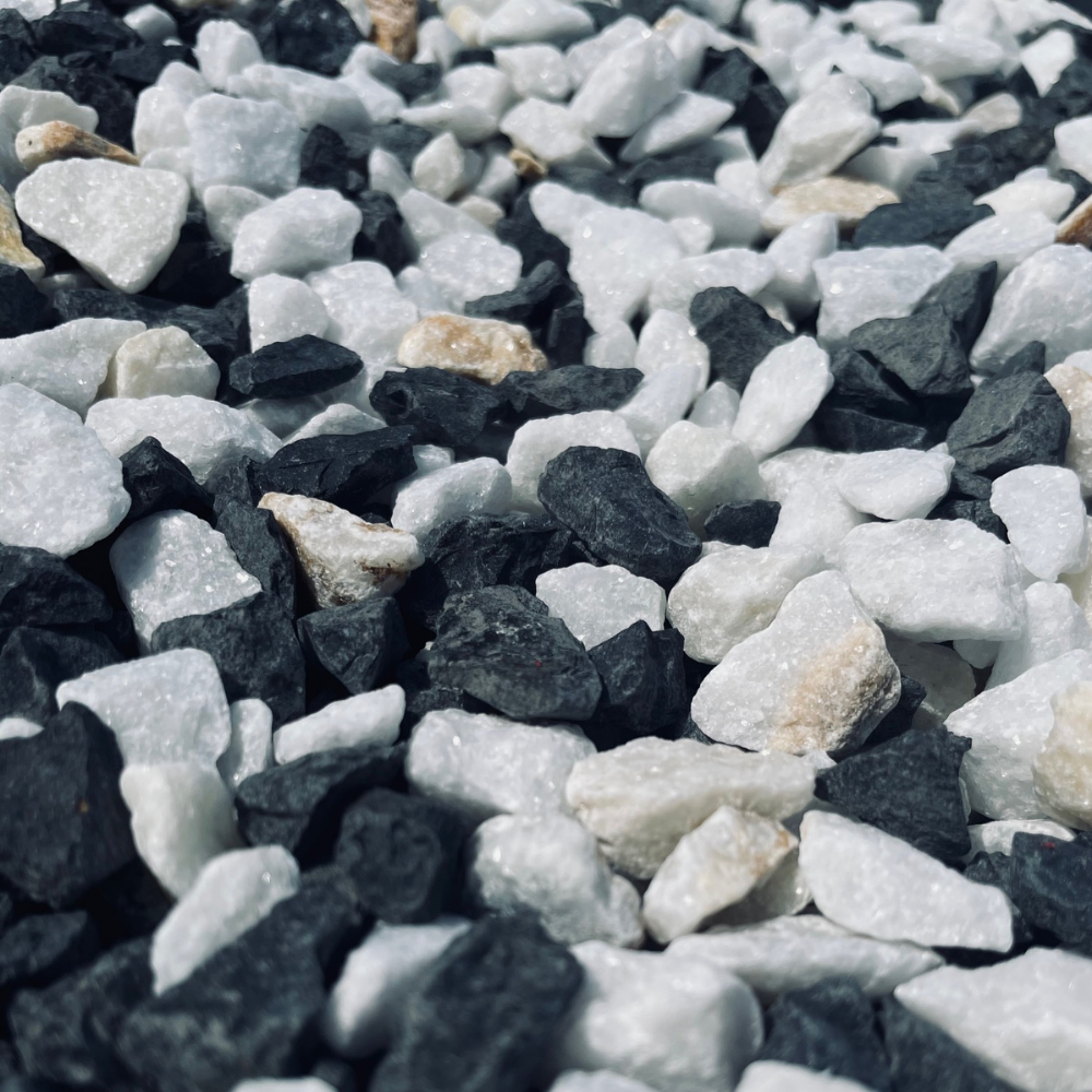 Sac de +/- 1,5T = 20M² Gravier blanc et noir Panda 12/20 | Leroy Merlin