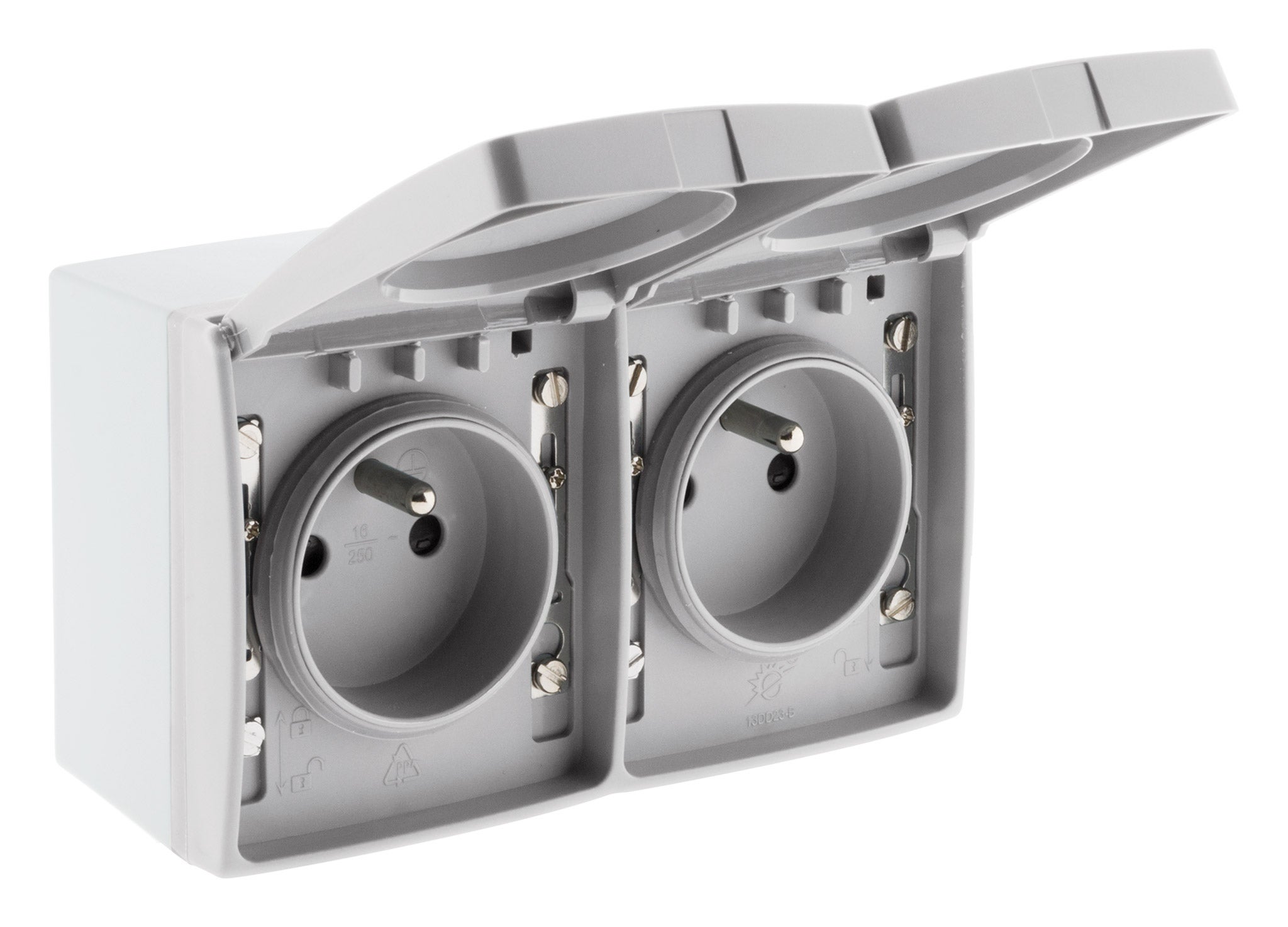 Double prise 16A 2P+T étanche IP55 - Gris - Orok - Zenitech | Leroy Merlin
