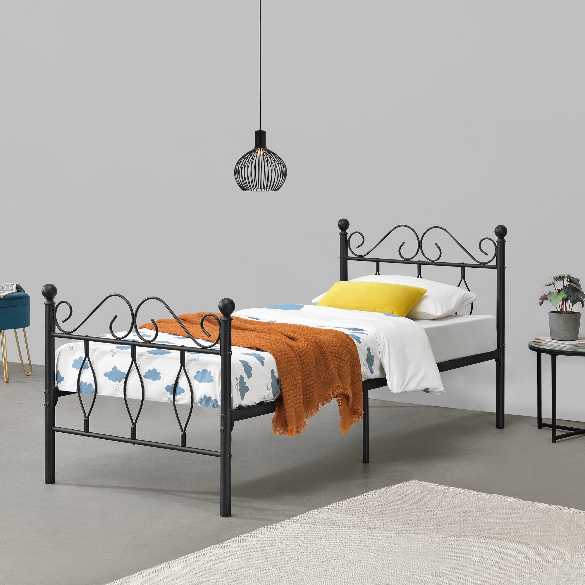 Cadre de Lit Simple Apolda en Métal 90 x 200 cm Noir Mat [en.casa ...