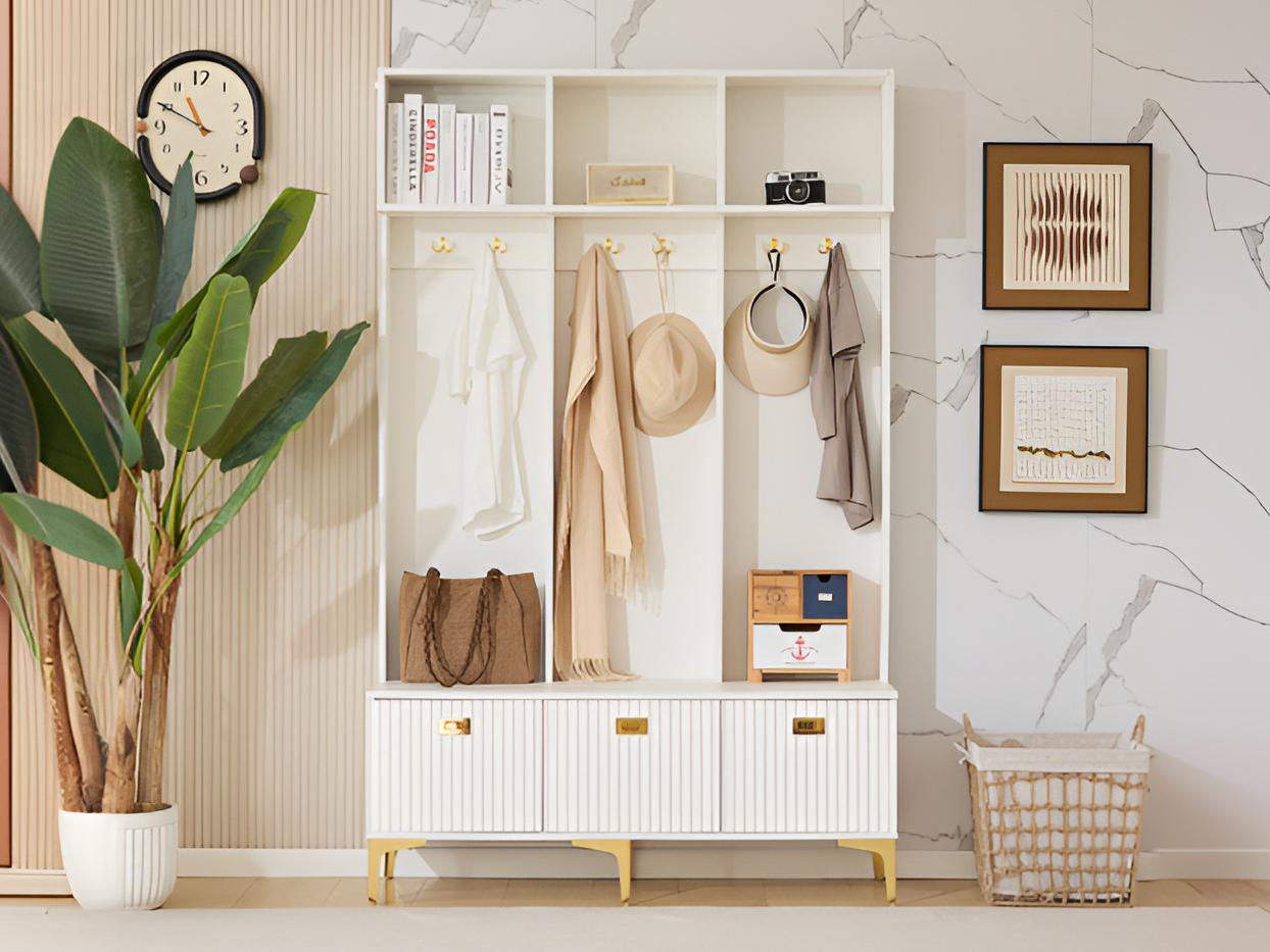 Guardaroba da ingresso moderno - con appendiabiti e portascarpe ...