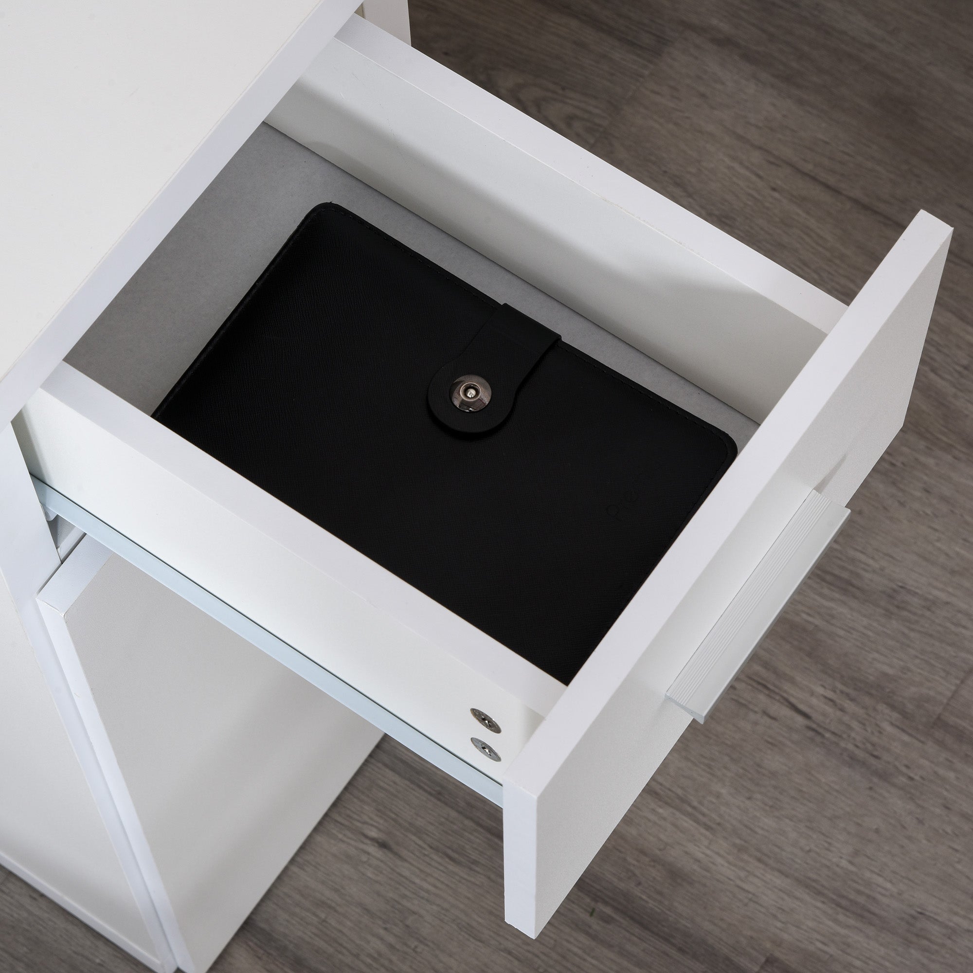 Escritorio esquinero moderno de madera con cajón, armario y estantes ...