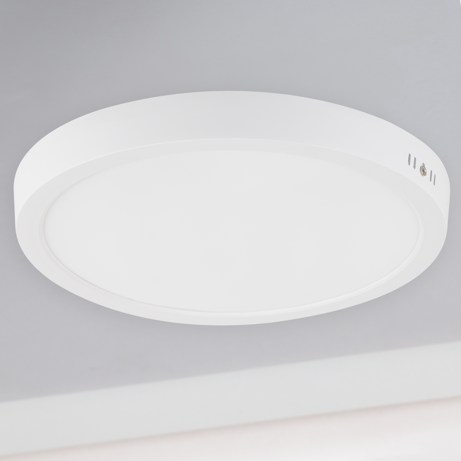 Plafón de Superficie LED 100Lm/W 24W 2400Lm 6000ºK IP20 | Leroy Merlin