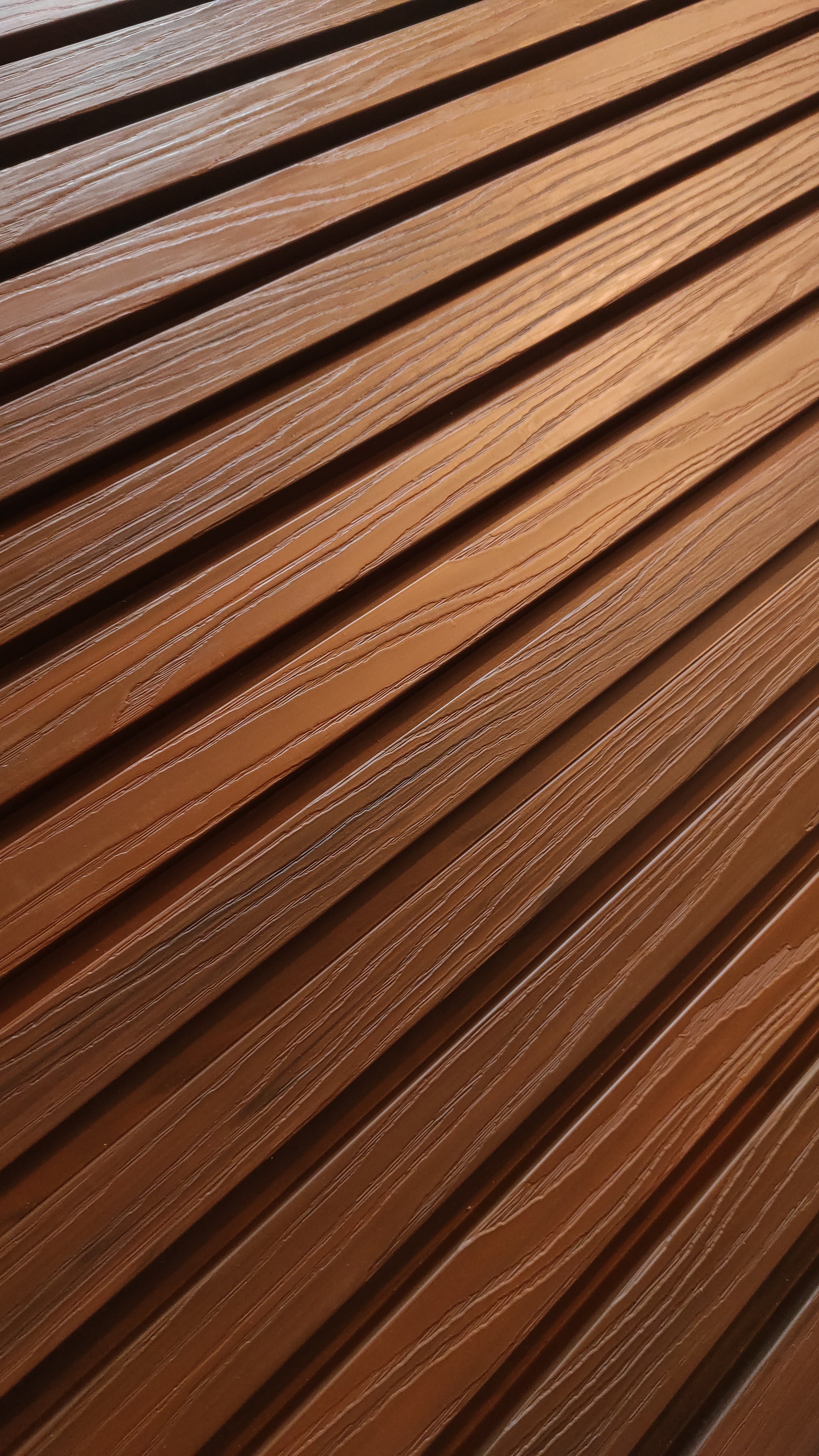 Revestimiento mural Buildec AIRSHIELD PE Color Teka con acabado ...