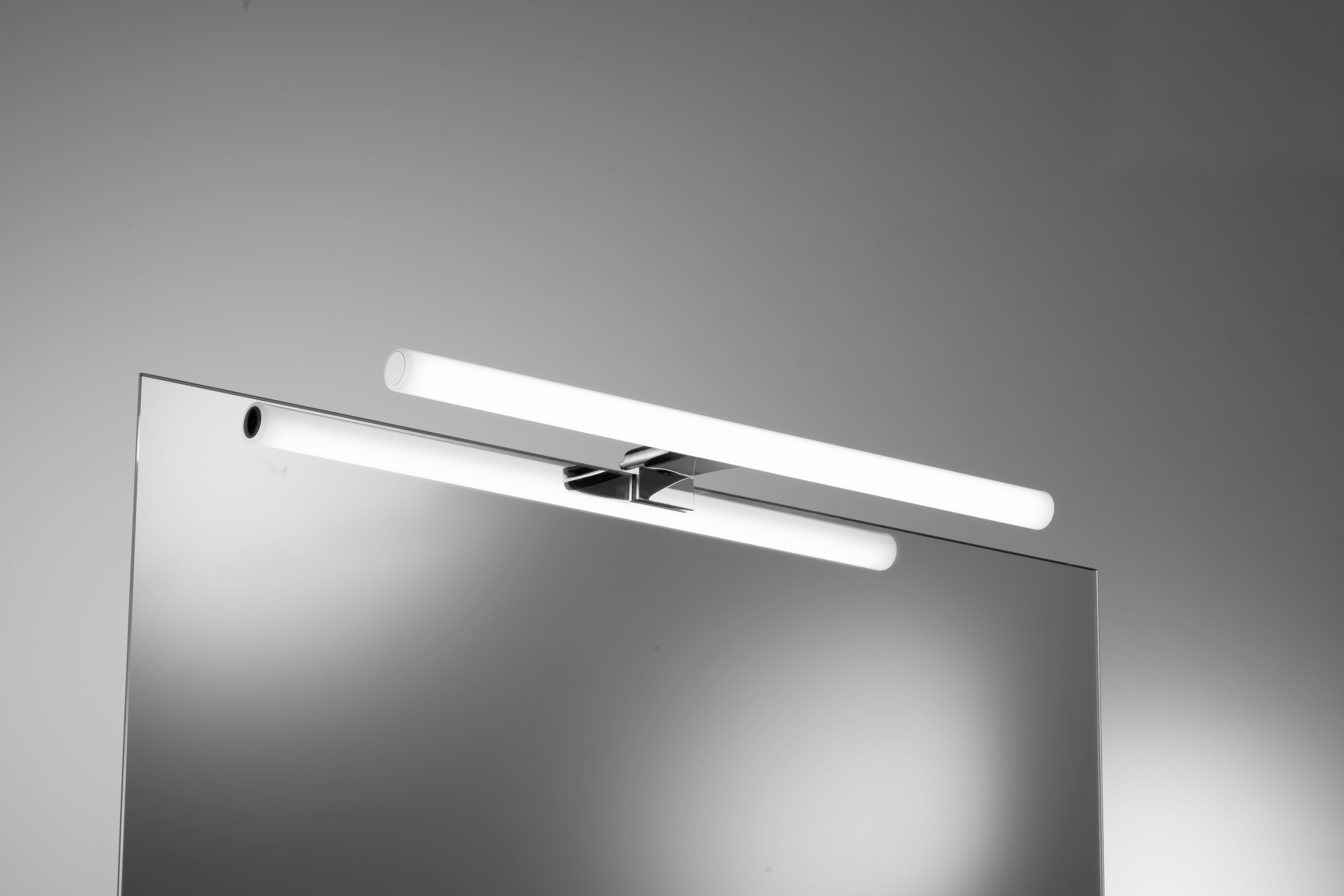 MANILLONS TORRENT 7663002 Aplique LED 500 Mm Redondo Cromo | Leroy Merlin