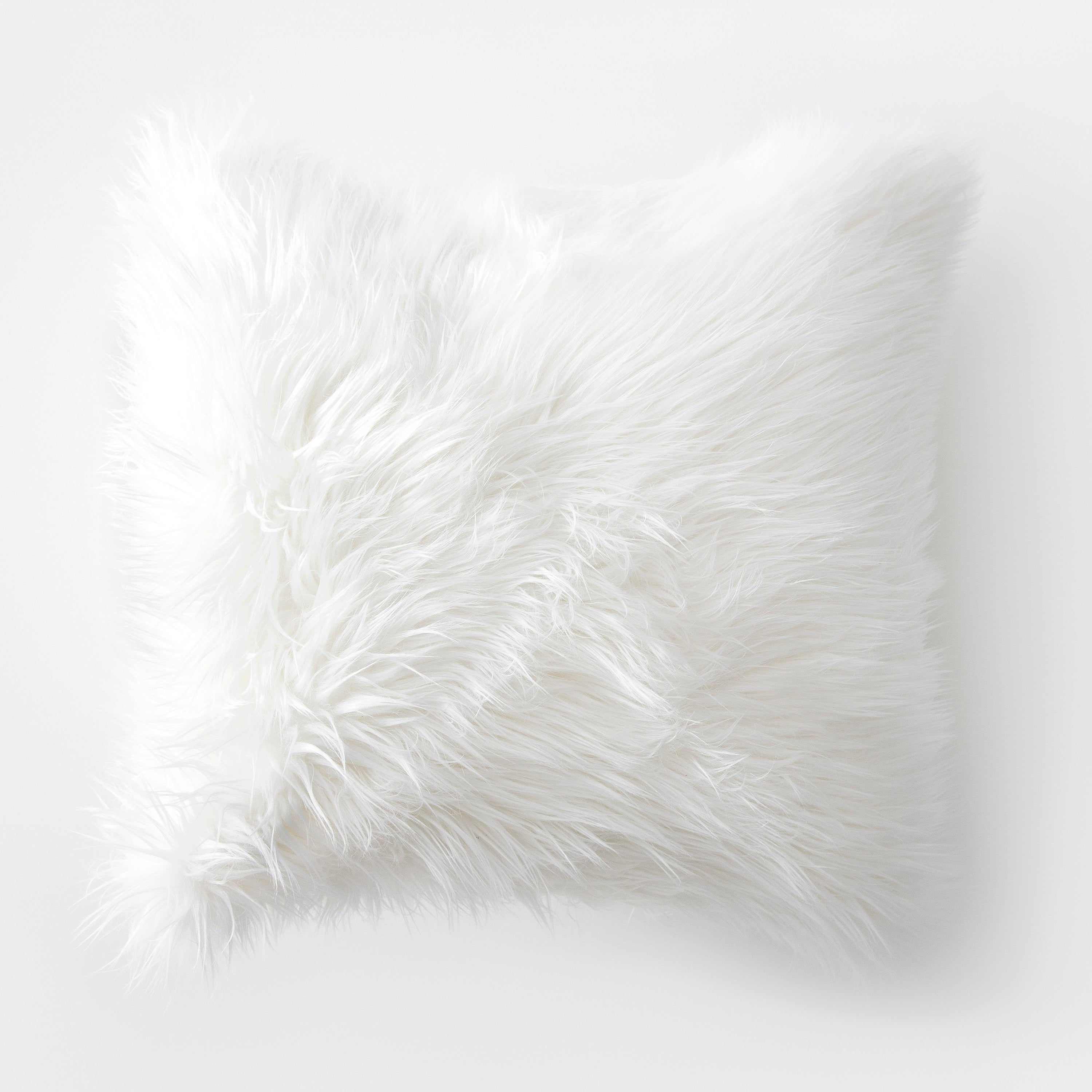 COJIN PELO LARGO SUAVE BLANCO 60X60CM | Leroy Merlin