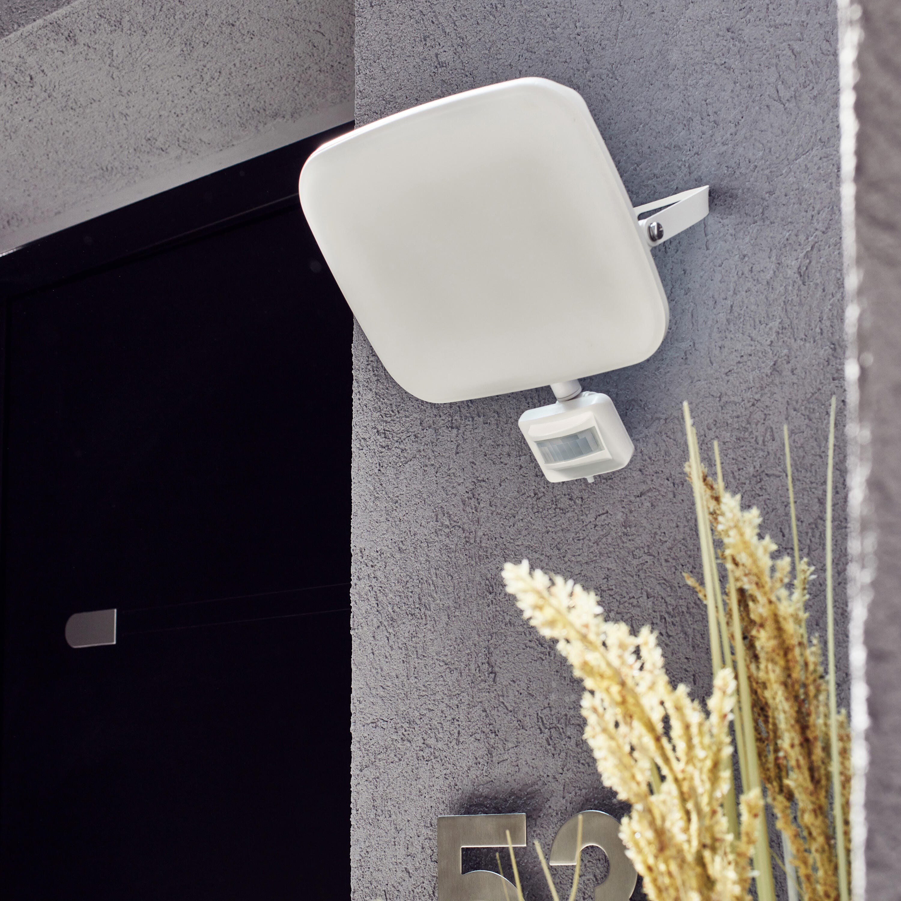 INSPIRE - Foco fijo de exterior KANTI - LED integrado - 6750 Lm ...