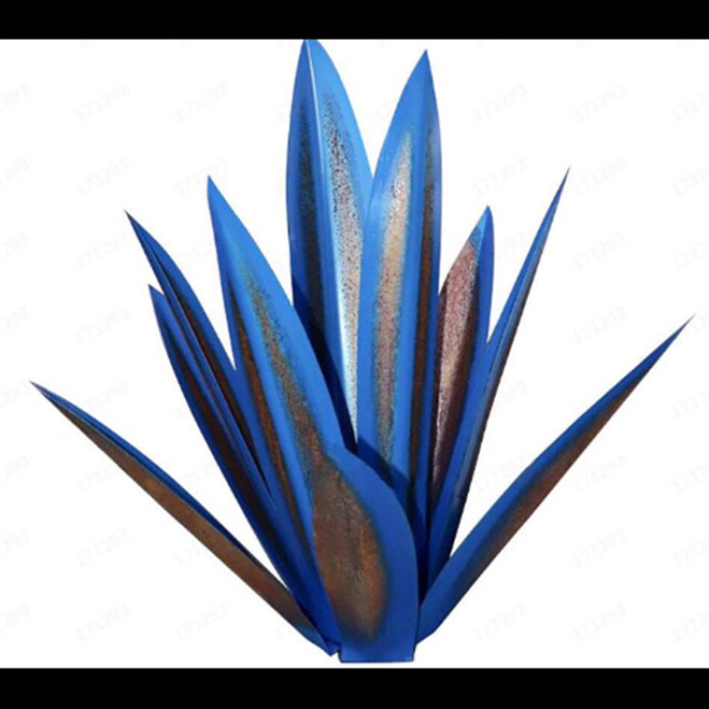 Ornement décoratif en fer forgé représentant une plante d'agave ...