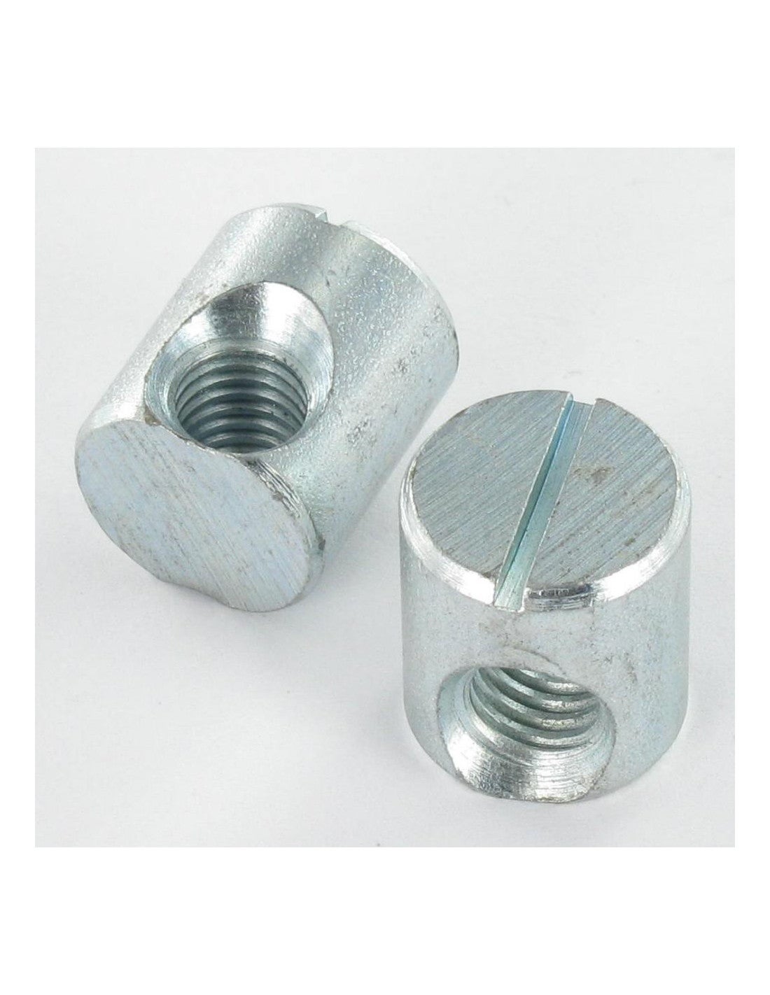 Plot fendu 15X17 M8 DECENTRE Acier zingué-1 pièce | Leroy Merlin